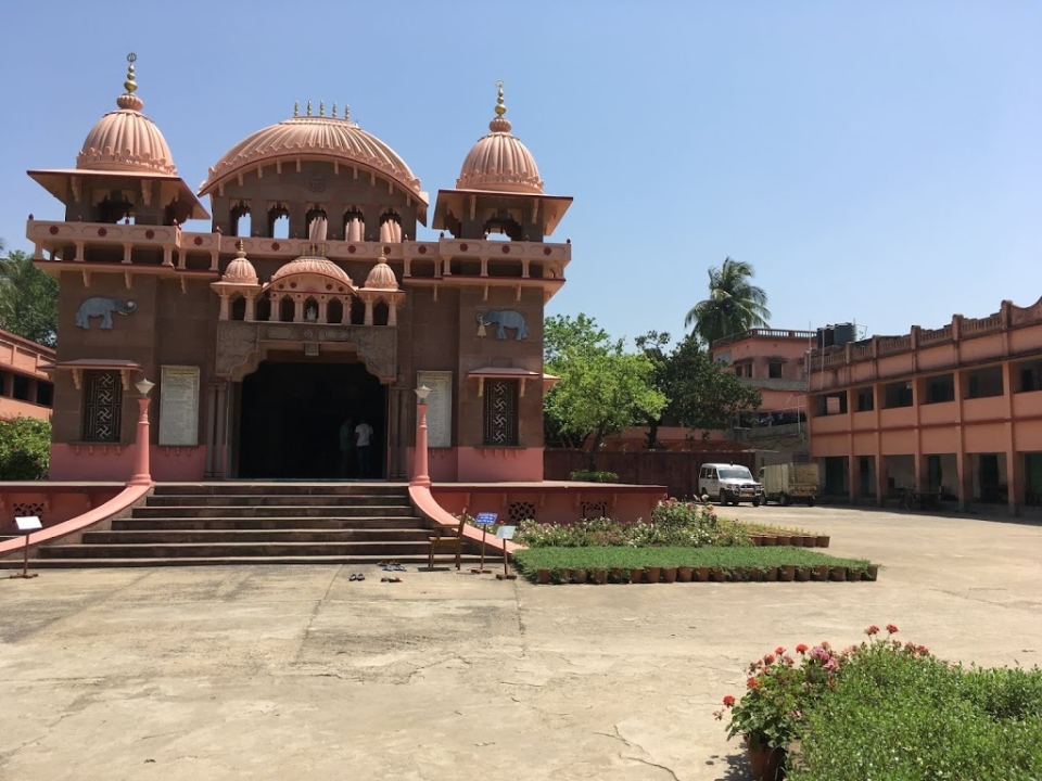 Sri Ramkrishna Ashram Nimpith | Rider Escaped Travelogue